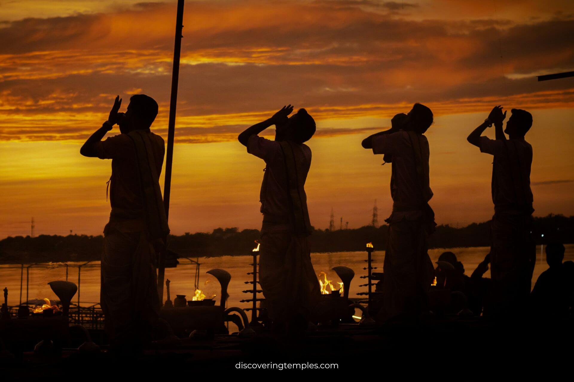 5 Spiritual Ghats in Varanasi that you must visit once in your lifetime ...